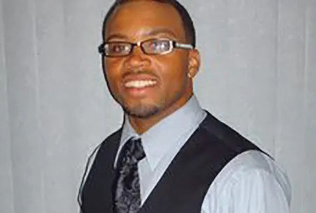 Postal worker shot to death while delivering mail in Milwaukee: 'A ...