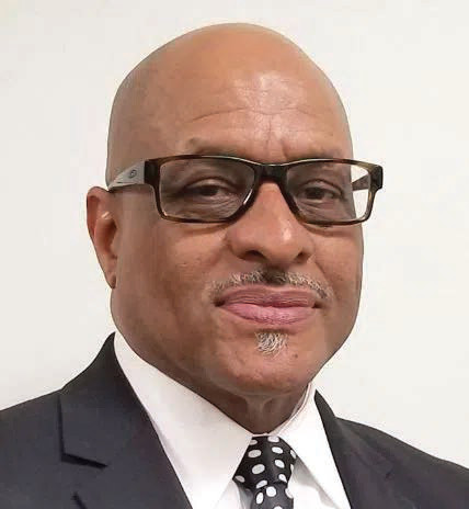 Waukegan City Council votes to censure alderman over Facebook post of ...