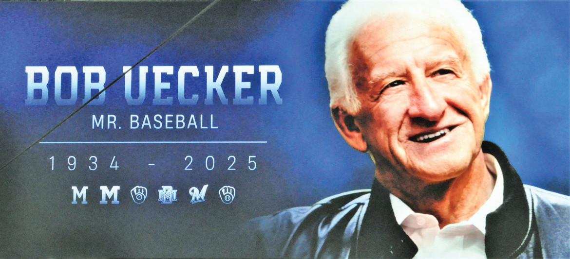 Brews' celebrate the life of announcer Bob Uecker during opening day ...