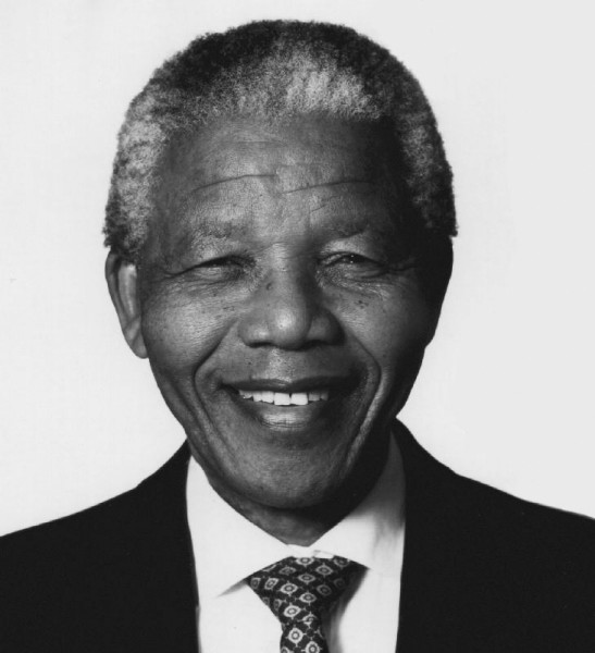 Nelson Mandela passes: World mourns South Africa's first black ...